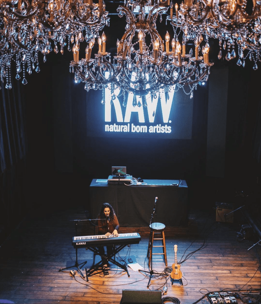 4 Creative Ways Artists Can Build Their Community - Art Zealous